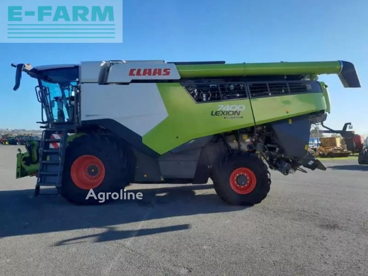 Claas Lexion7400 kombajn za žito