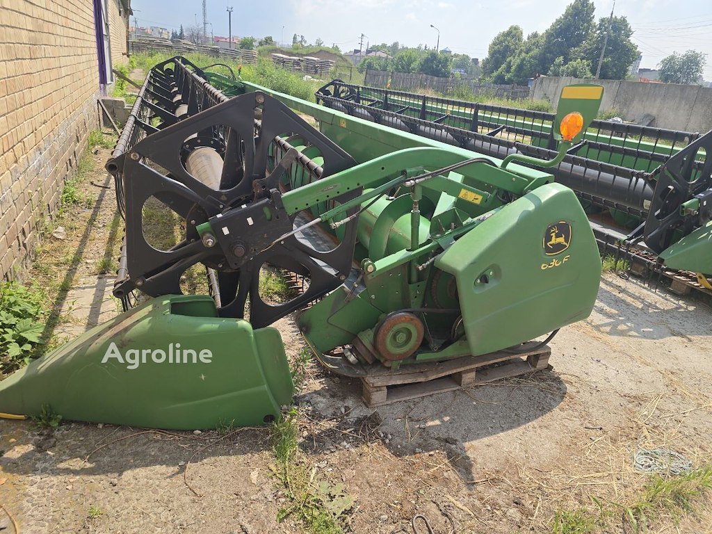 John Deere 630F adapter za žito