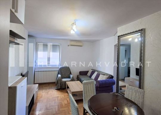Višnjica, Maršala Tita, namešten, parking (ID: 132
