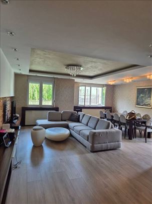 Petosoban LUX stan u Grbavici, Novi Sad, 174 m²