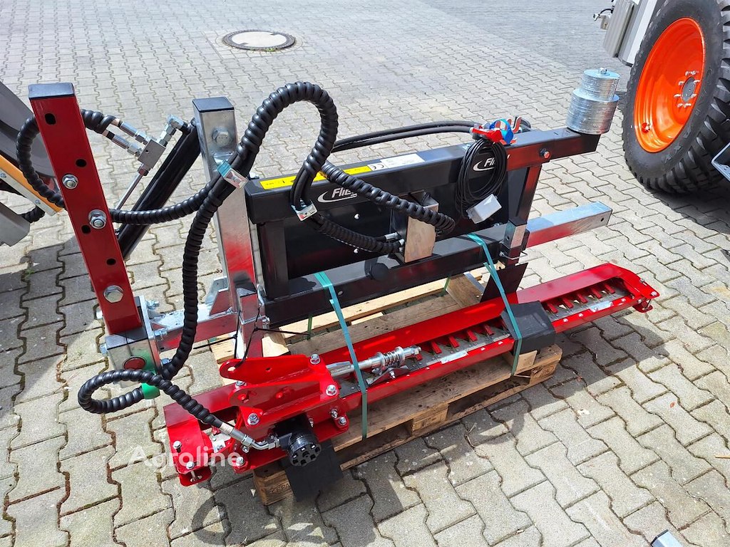 Nova Fliegl GONZALES 175 kosilica sa srpom