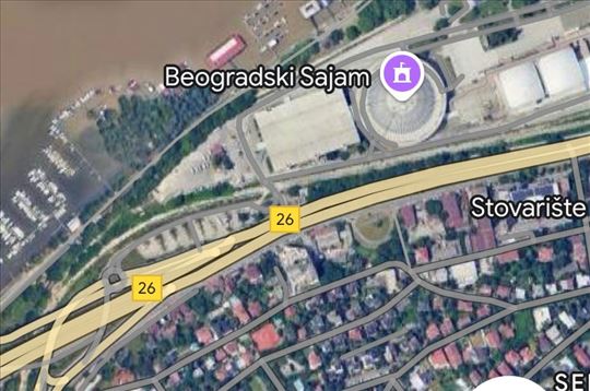 Gradjevinsko zemljiste preko puta Sajma