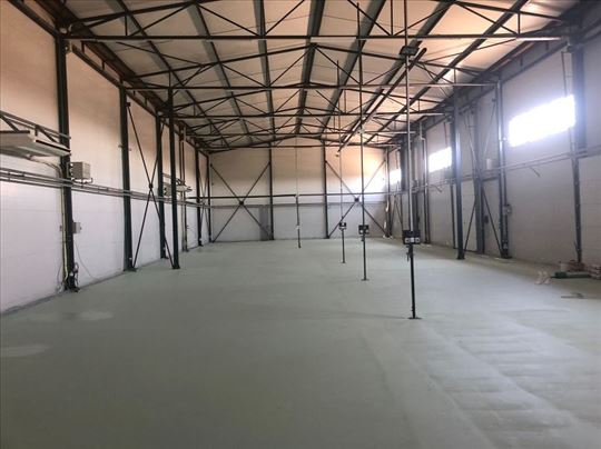 Dobanovačka petlja-Busije,magacin 2200m2