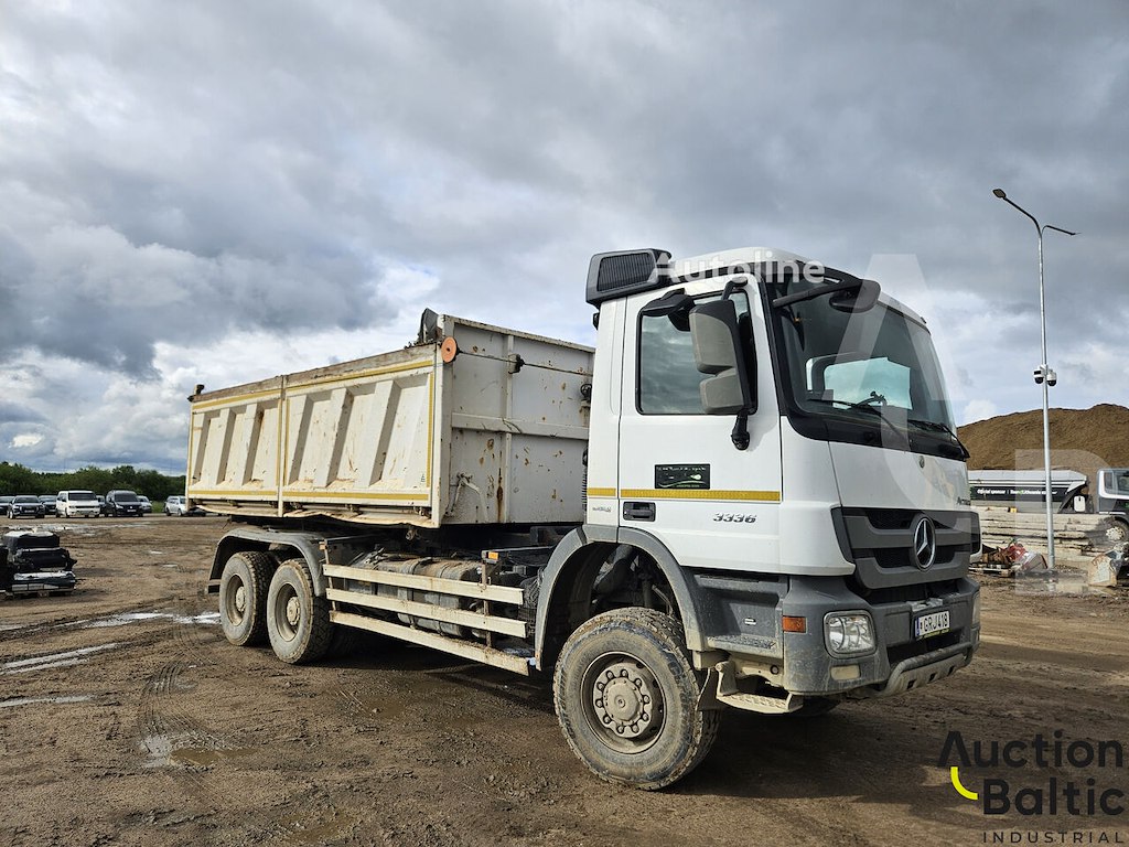 Prodaje se Mercedes-Benz Actros 3336 kiper na aukciji