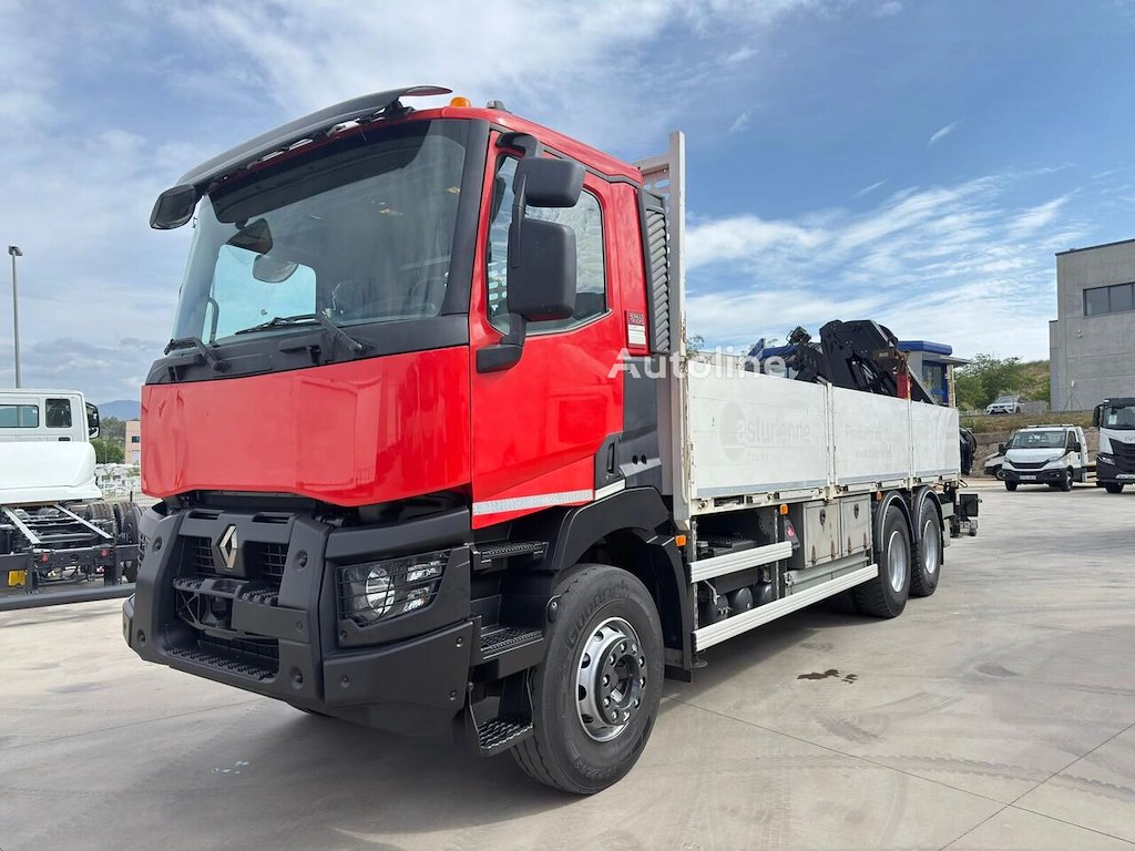 Renault C430 kamion s ravnom platformom