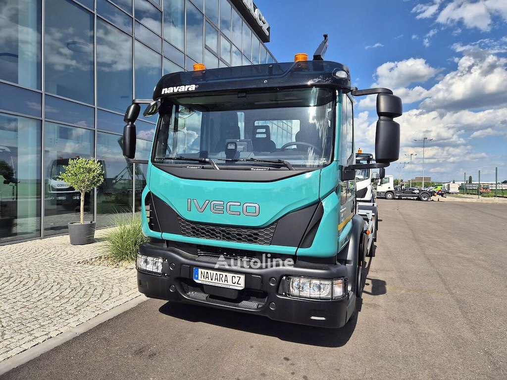 Novi IVECO Eurocargo 140E22 KONTEJNER 8T kamion rol kiper