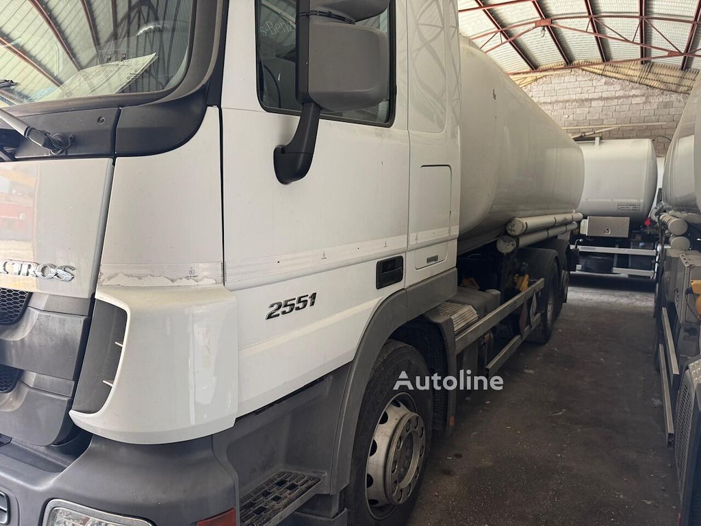 Mercedes-Benz Actros 2551 autocisterna za gorivo + prikolica cisterna za gorivo