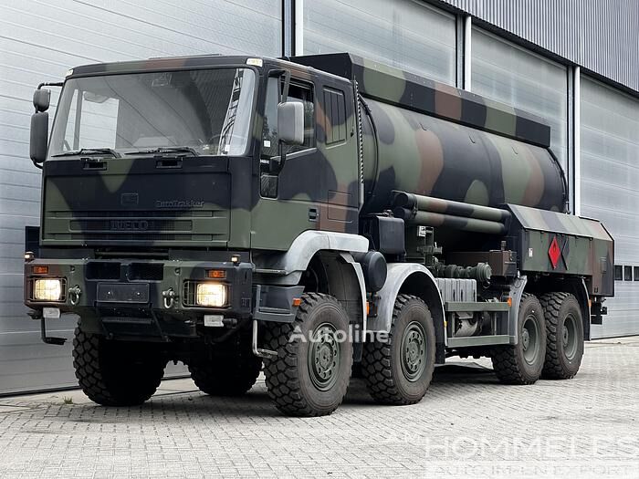Nova IVECO 340E42 8x8 autocisterna