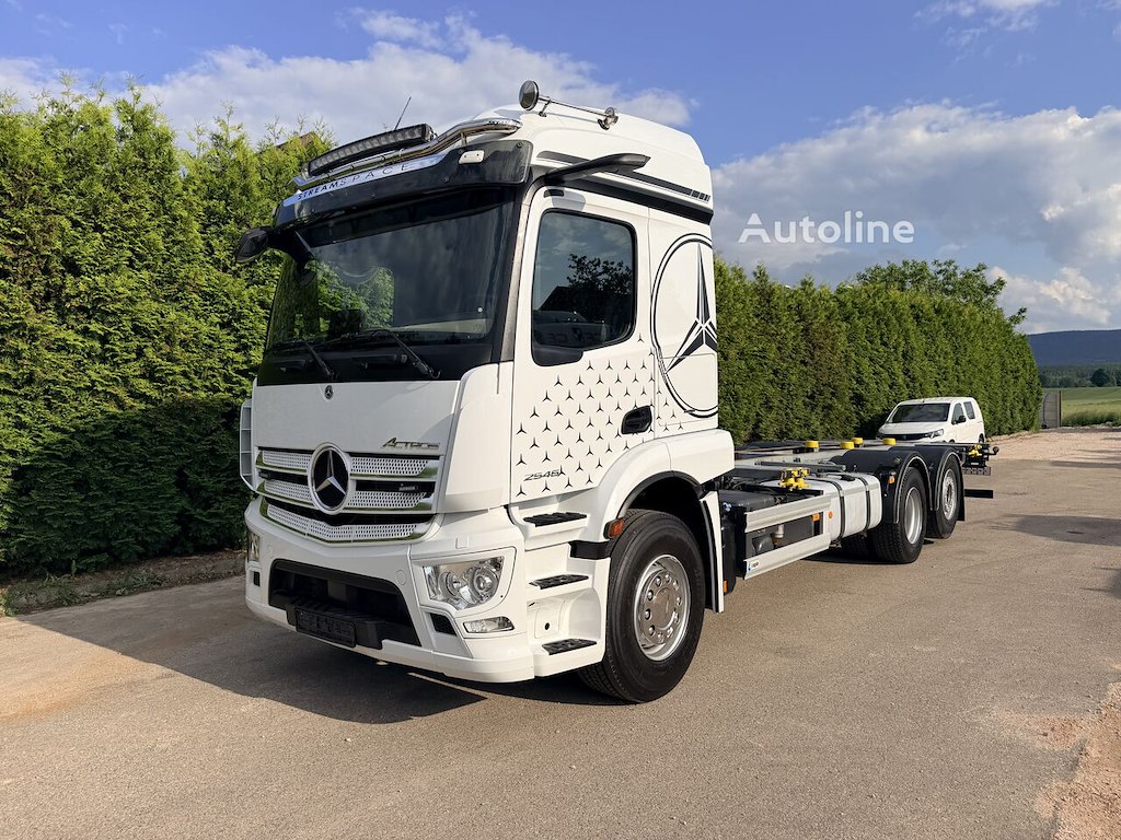 Mercedes-Benz Actros 2546 vozilo za prevoz kontejnera