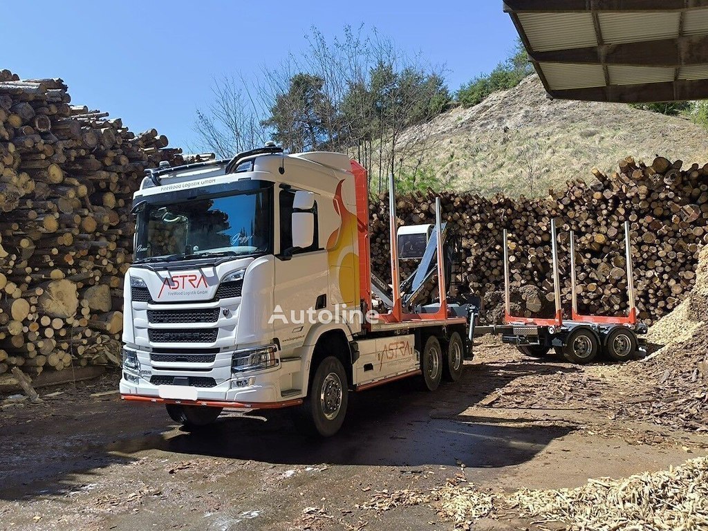 Scania R500 B6x6HA kamion za prevoz drva + šumarska prikolica