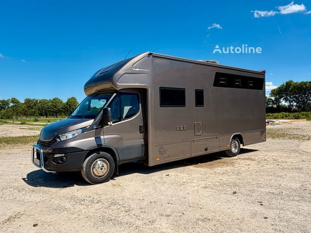 IVECO Daily kamion za prevoz stoke