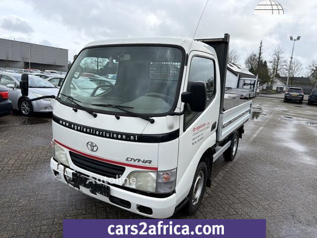 Toyota Dyna 100 2.5 D-4D 90 kamion s ravnom platformom < 3.5t