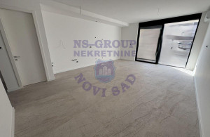 Prodajem Stan-Apartman, Centar-Spens