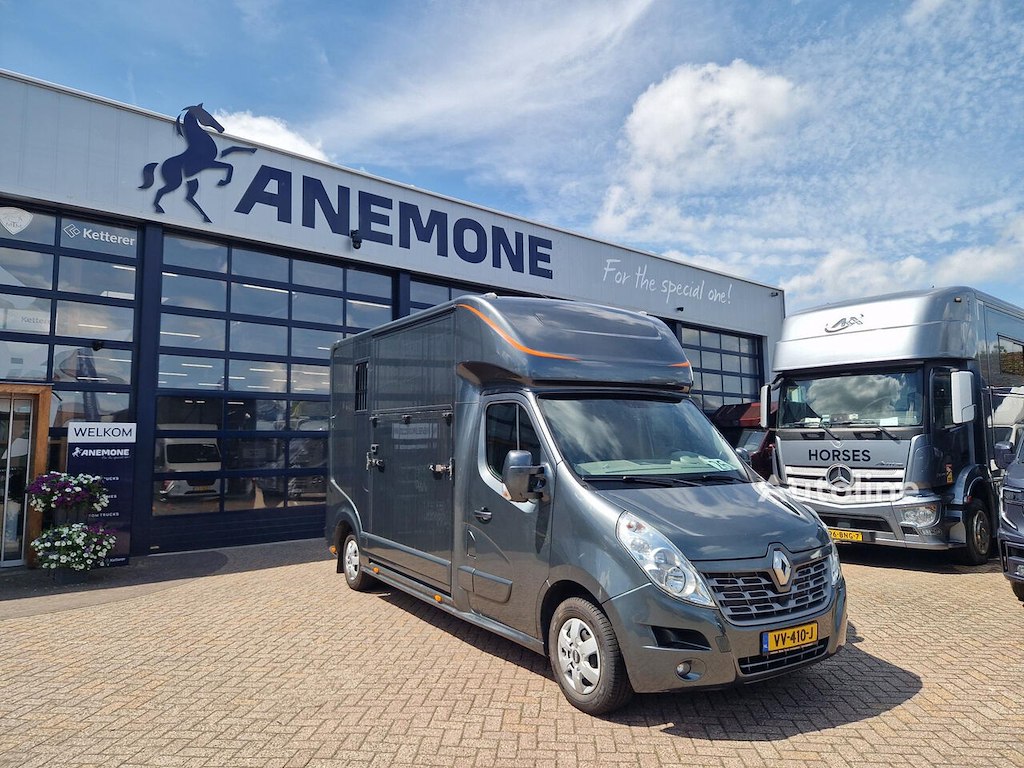 Renault Master vozilo za prevoz konja