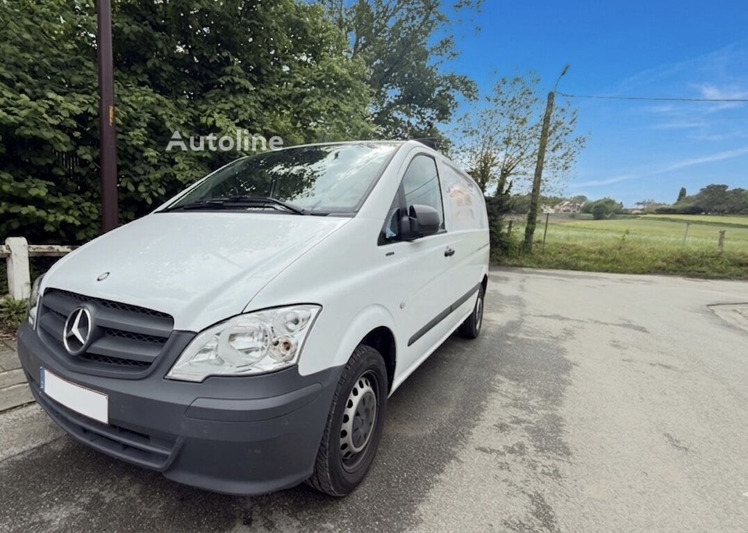 Mercedes-Benz Vito 113 minibus furgon