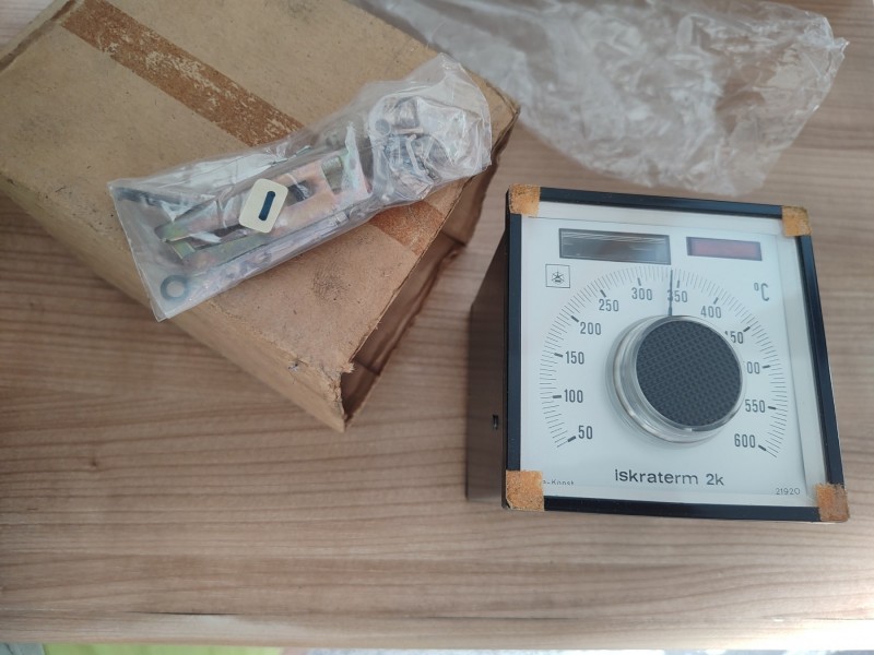 Iskra Iskraterm 2k regulator temp 600°C - NOV