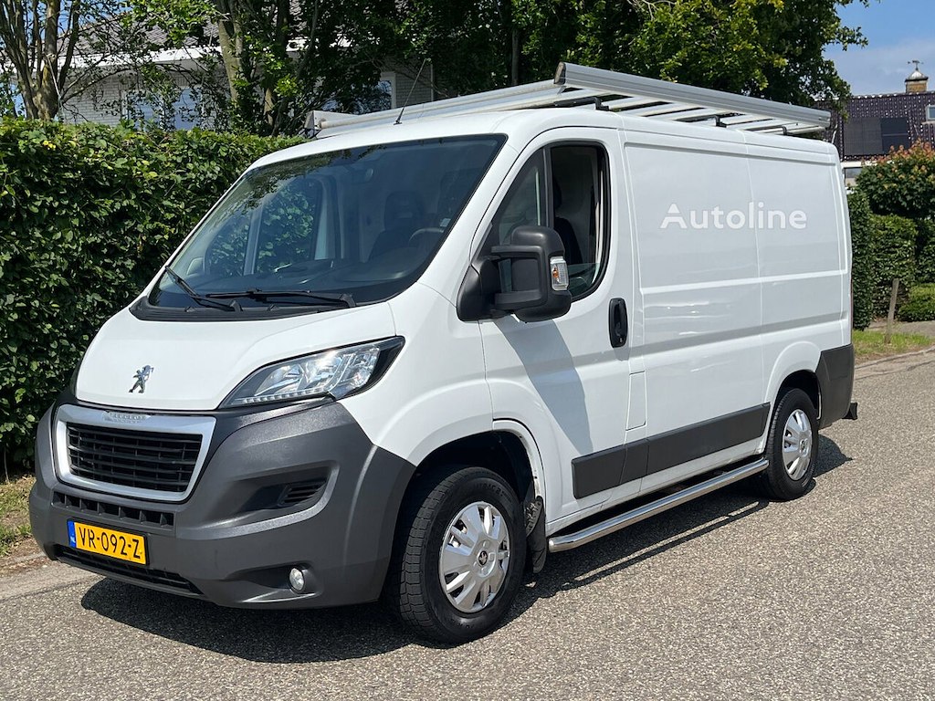 Peugeot Boxer L1H1 110pk | Imperiaal| Inrichting | Trekhaak | Airco laki furgon
