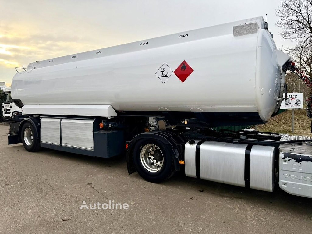 LAG 1-AXLE FUEL TANKER / CITERNE MAZOUT 25.000L - 5 COMPARTIMENTS / cisterna za goriva i maziva