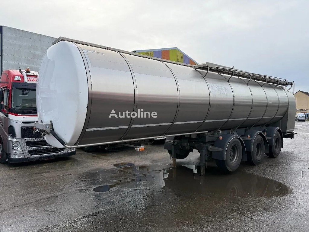 Burg O-3-45T 3 AXLE - SAF - 2 AXLE STEERING - 34000 L CAPACITY cisterna za prevoz hrane