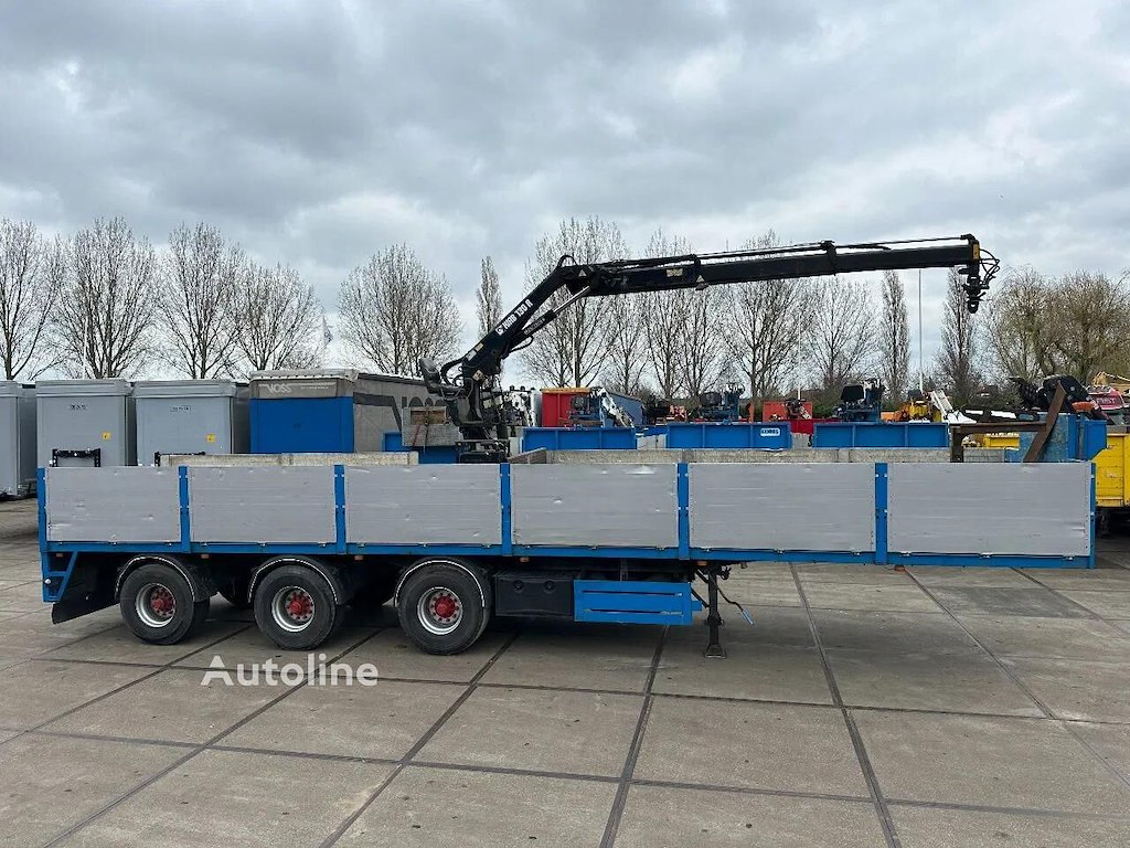 KWB P-423-STI-R 3 AXLE BPW + HIAB 130R F22 poluprikolica sa ravnom platformom