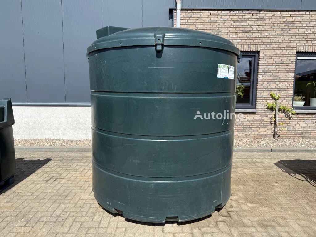Tank Deso V5000BT 5000 liter Kunststof Tank Bunded Oil tank cilindrični spremnik