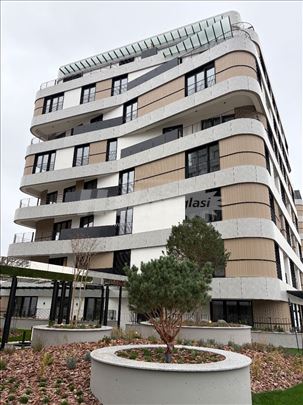 3.0 Trosoban stan Banovo Brdo Residence
