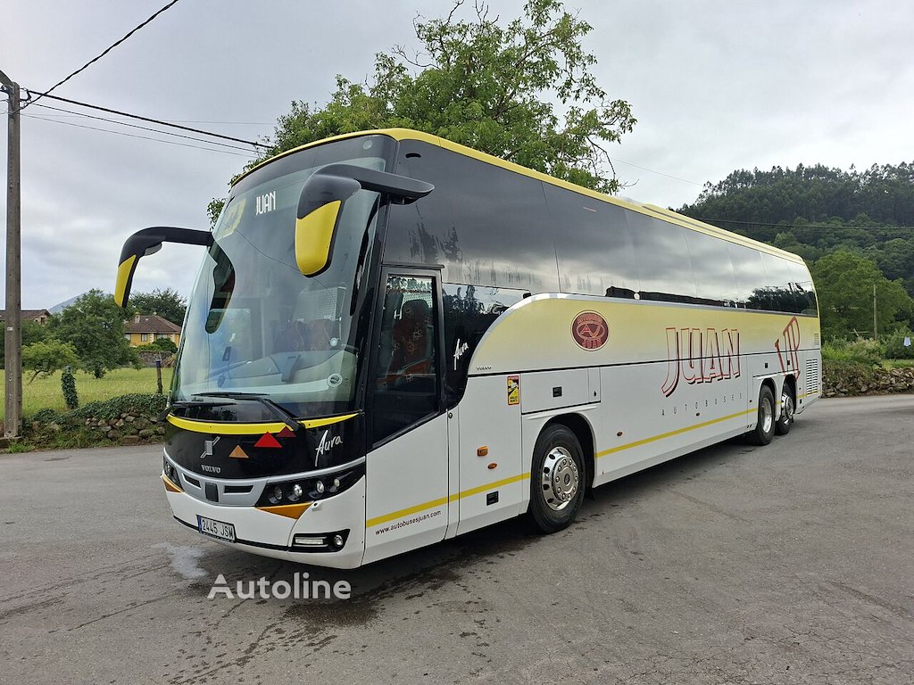 Beulas Aura turistički autobus