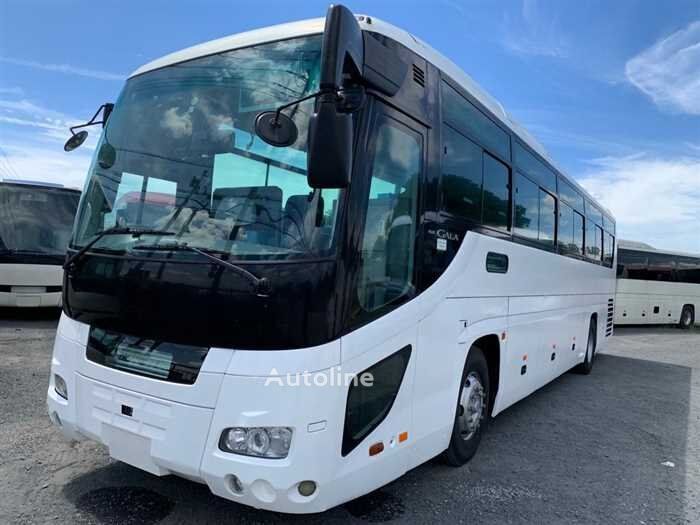 Isuzu BUS turistički autobus