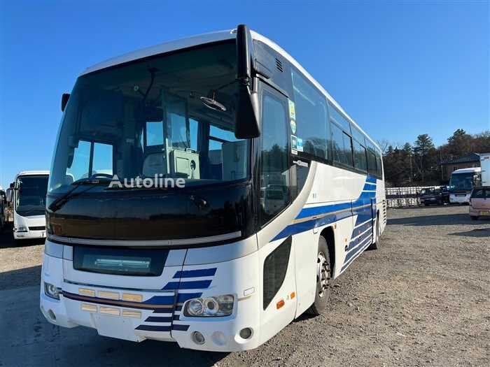 Isuzu BUS turistički autobus