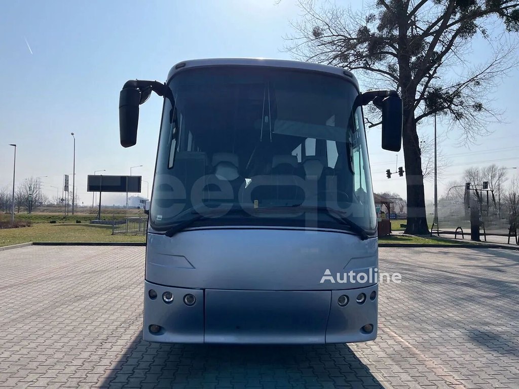 Bova Futura turistički autobus