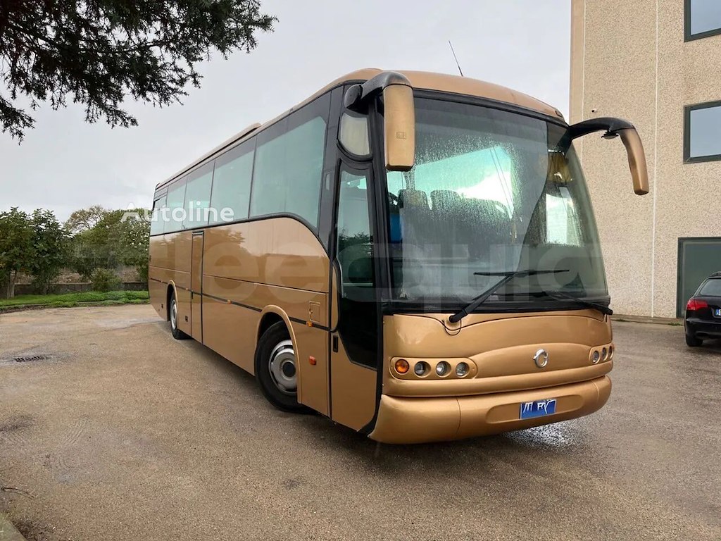 Irisbus Domino turistički autobus