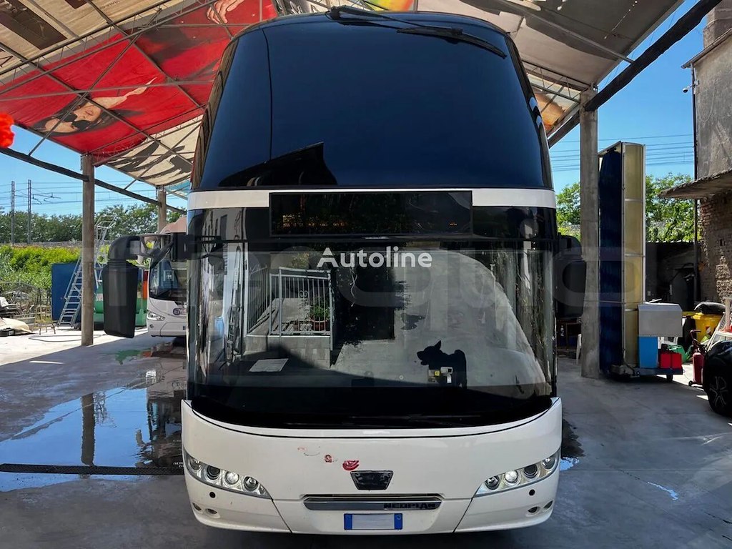 Neoplan Skyliner dvospratni autobus