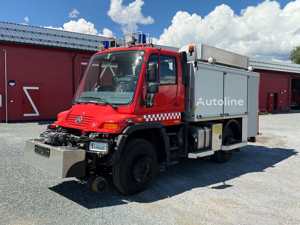 Prodaje se Mercedes-Benz Unimog U400/308 vatrogasno vozilo na aukciji