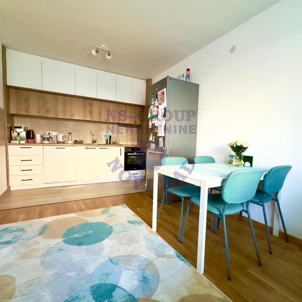 Trosoban stan na prodaju, 52m2, 166.400€