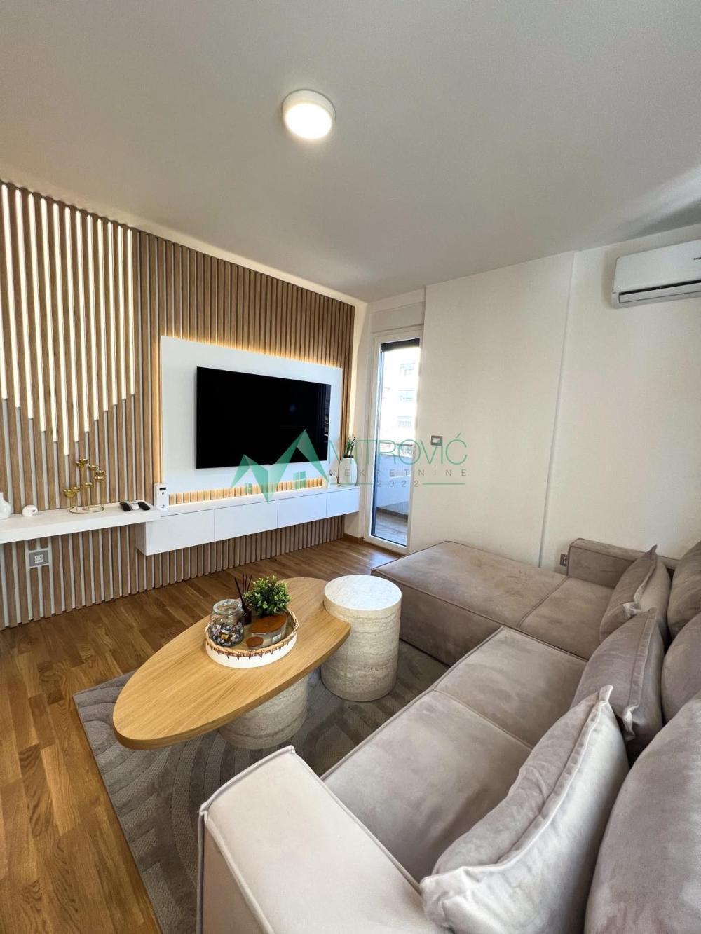 Dvosoban stan na prodaju, 50m2, 185.400€