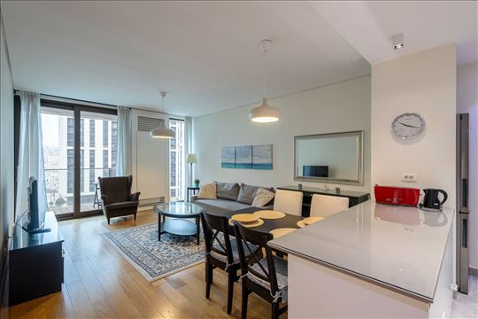 Premium stan u BW, BW Residences |