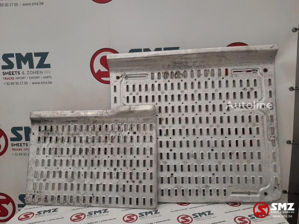 DAF Occ set bordesplaten 1940921, 2271720 bočna stepenica za kamiona