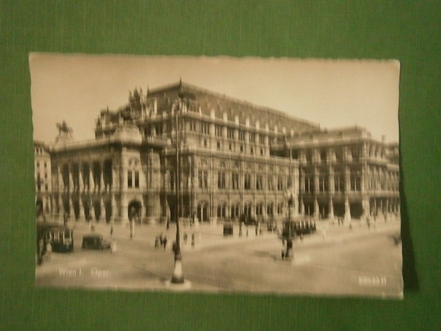 BEČ: OPERA PUTOVALA 1955.