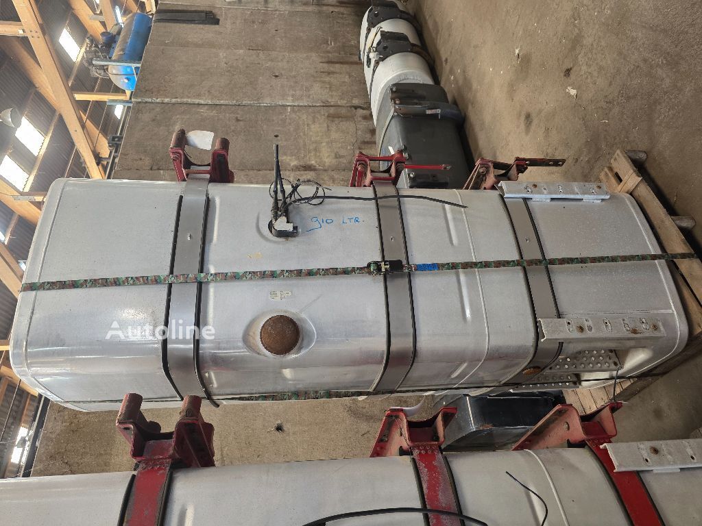 MAN 910 Liter rezervoar za gorivo