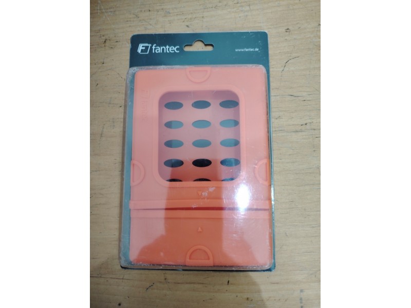 Fantec silikonska zaštita za HDD 3.5" • Novo (2)