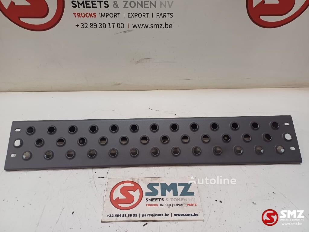 Mercedes-Benz Treeplank Mercedes A9448830001 bočna stepenica za kamiona