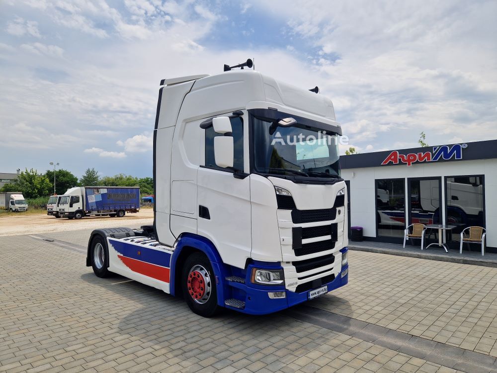 Scania S450 tegljač