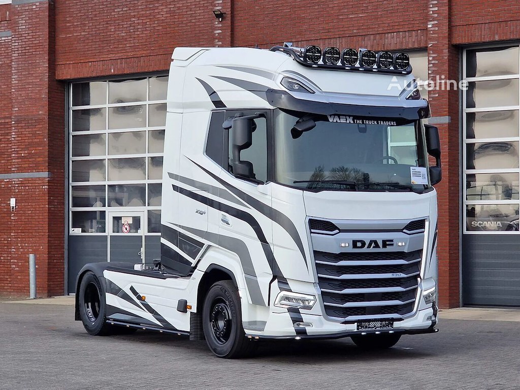 Novi DAF XG+ 530 4x2 - New - Retarder - Night clima - 2x tank - Air horn tegljač