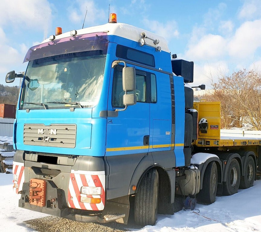 MAN TGA 41.680 BBS 8x4 Hydraulic 250t (8V) semi-trailer truck tegljač
