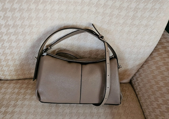 %Pebbled Leather Taupe kožna torba