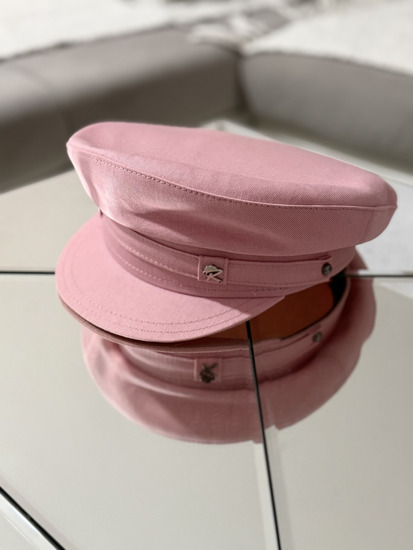 Moskovljanka Rade hats