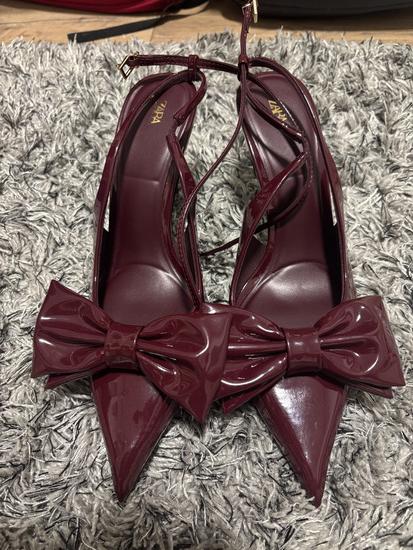 Zara Stikle