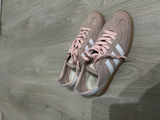 Adidas spezial