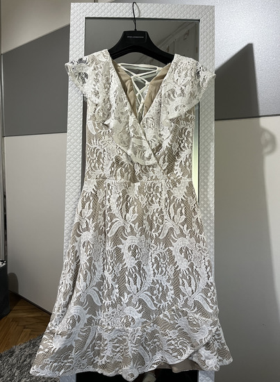 Elegantna haljina