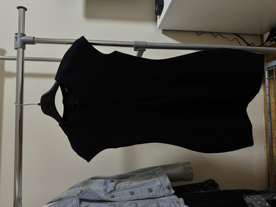 Zara crna haljinica